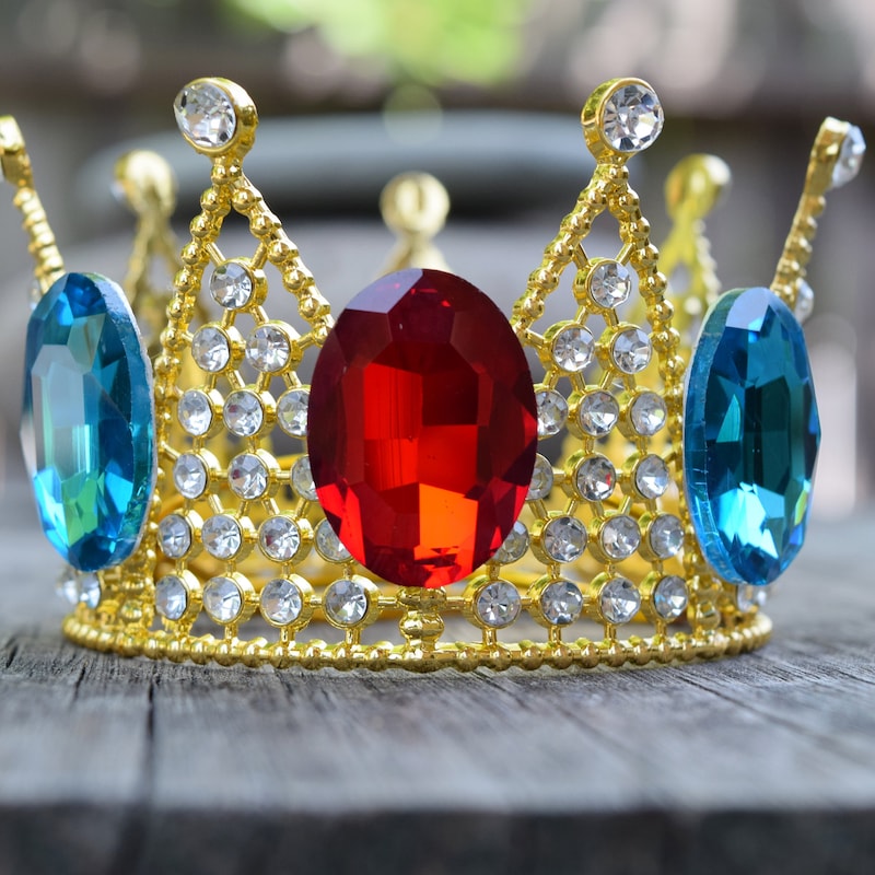 Princess Peach Crowns - Etsy