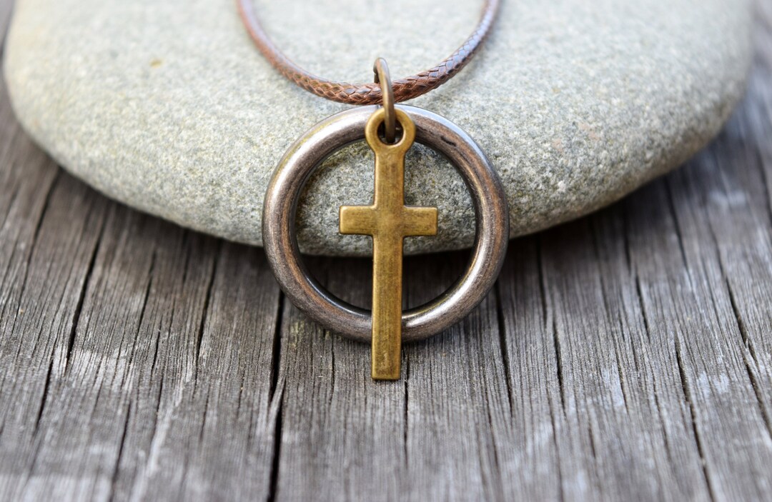 Men's Cross Necklace, Waxed Faux Leather Cross and Circle Necklace ...