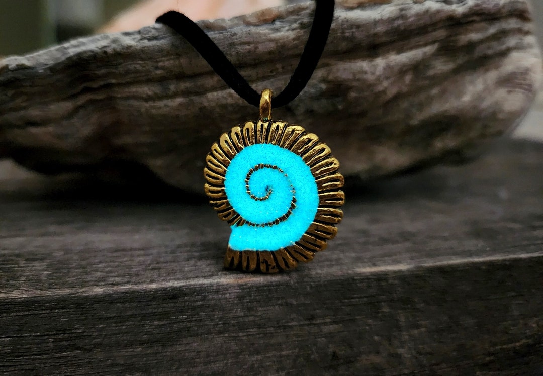 Glow Uma Necklace, Uliana Costume, Aqua Blue Glow in the Dark Nautilus ...