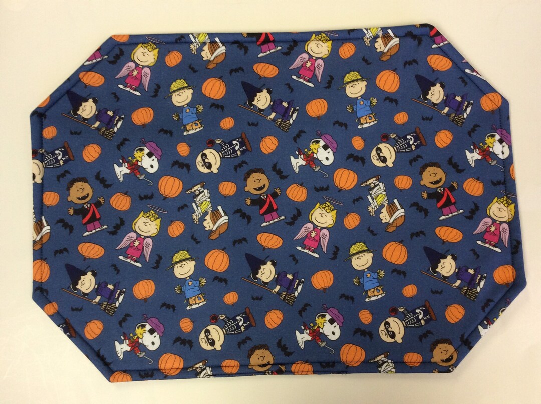 Snoopy/peanuts/placemats/halloween/tea Mats/table Mats/dining Mats ...