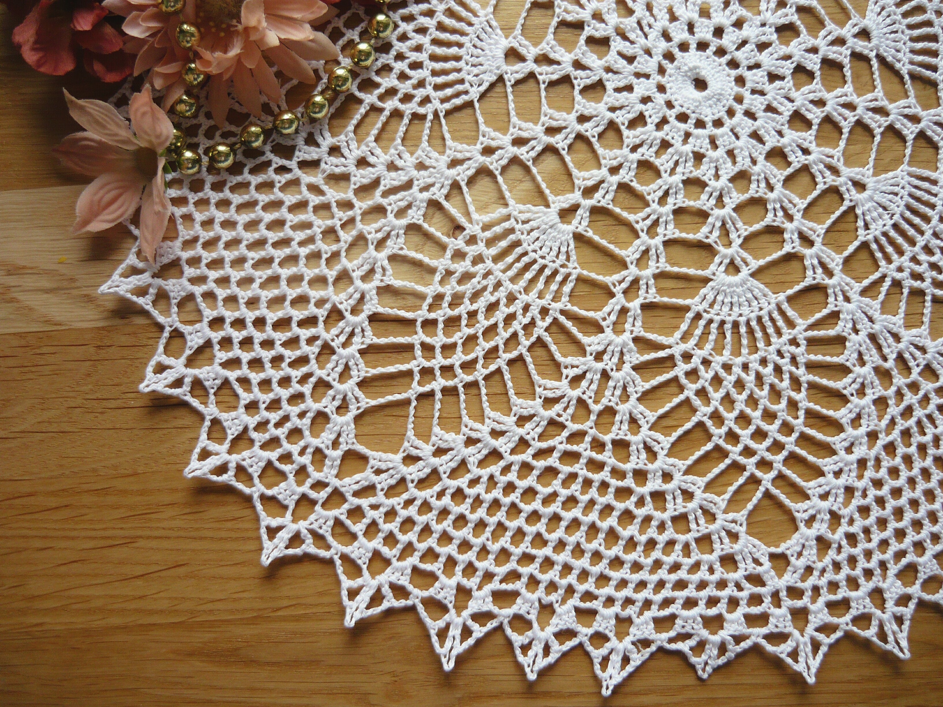 White Crochet Doily, Handmade Table Decoration, Home Decor, Centerpiece ...