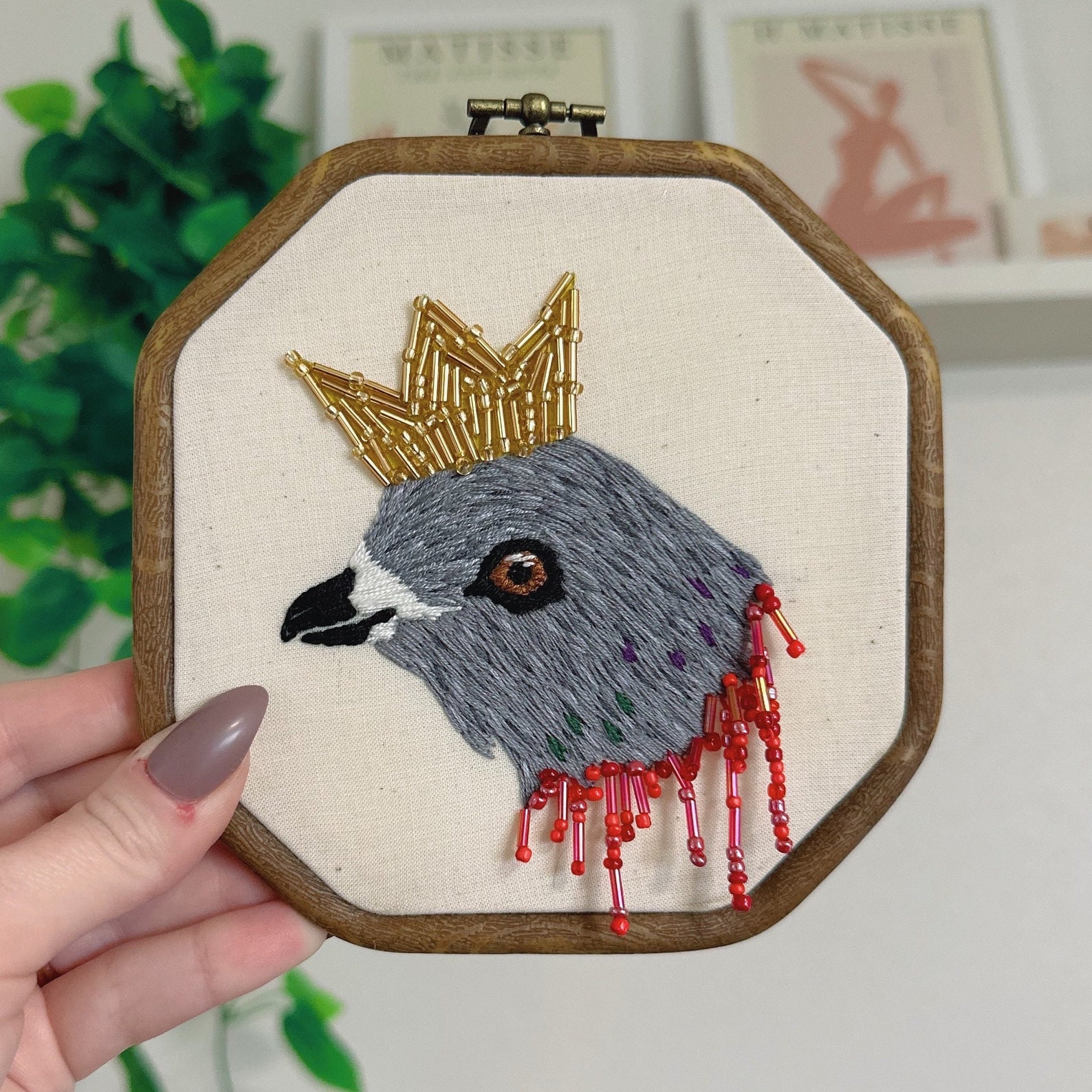 A24 Hereditary Pigeon Head King Paimon Beaded Embroidery Home Decor Ari ...