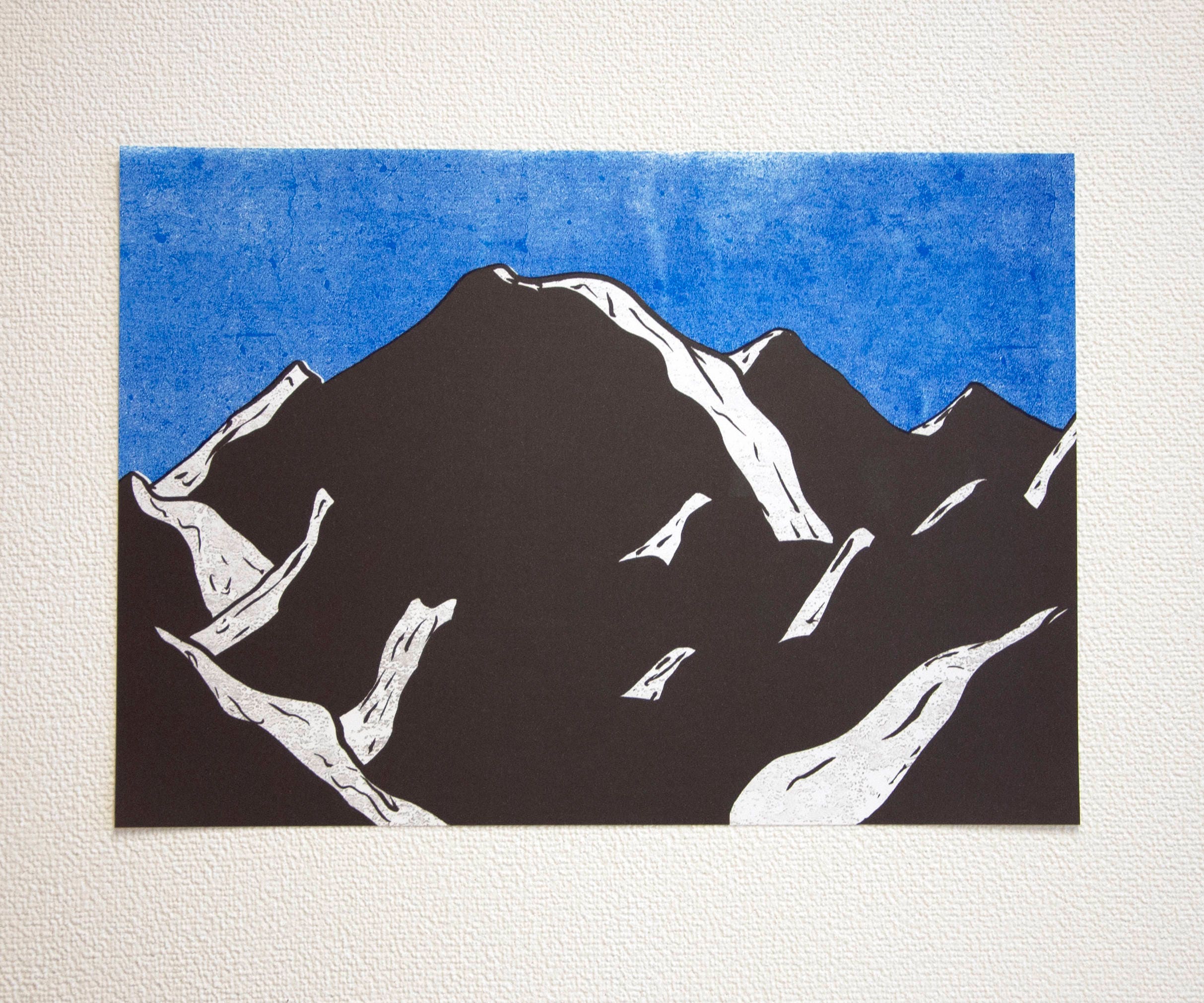 Riso print van bergen tekening, natuur cadeau voor hem, handgemaakte poster muur decoratie ...