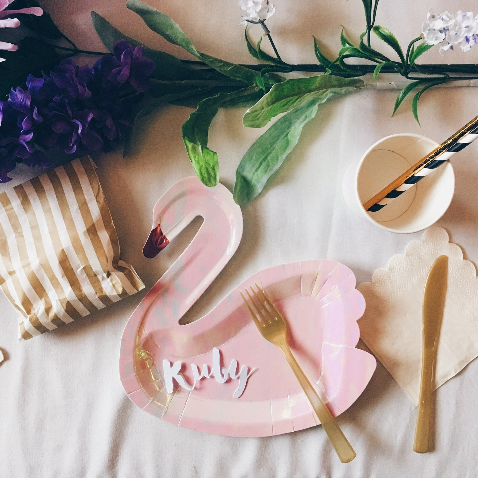 Swan Plates Swan Theme Party Decorations Swan Princess - Etsy