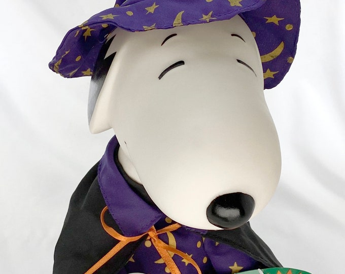 1997 Peanuts Vintage Halloween Animated Dancing Snoopy Wizard Witch W ...