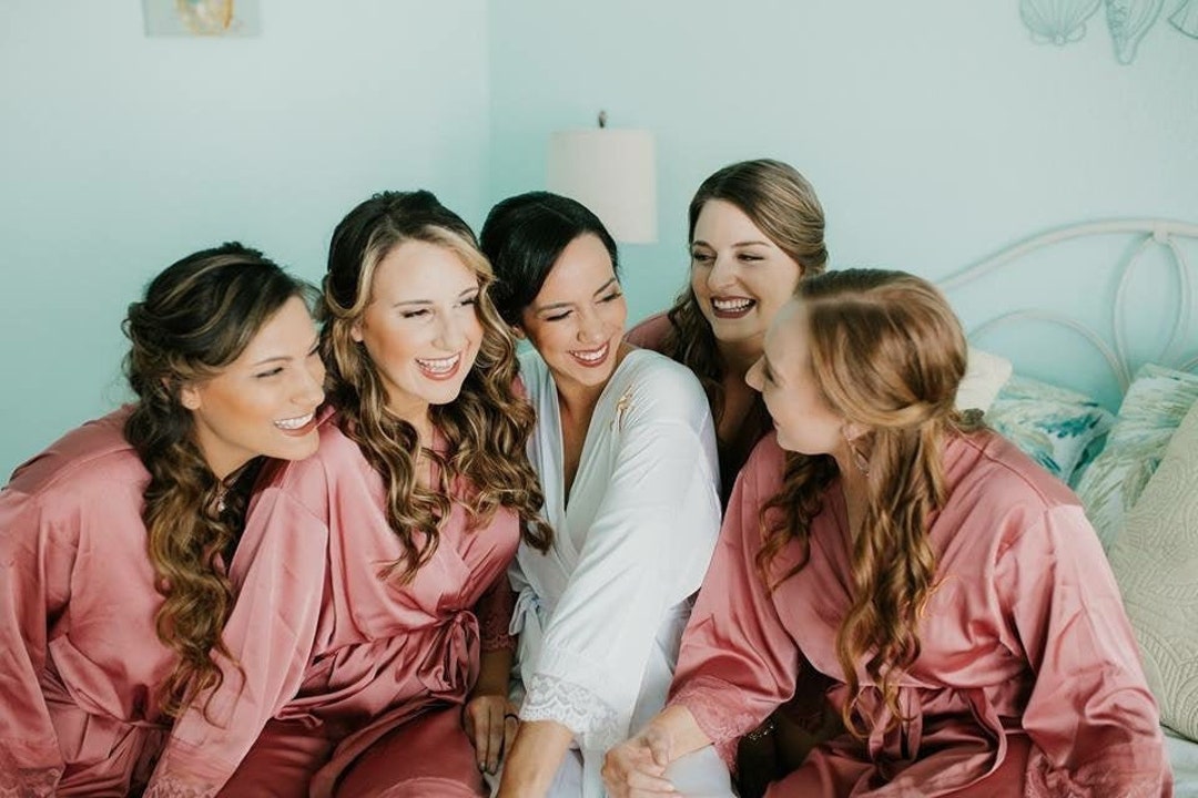 8 Bridesmaid Robes Bridesmaid Gifts Satin Lace Matching Bridal Party ...