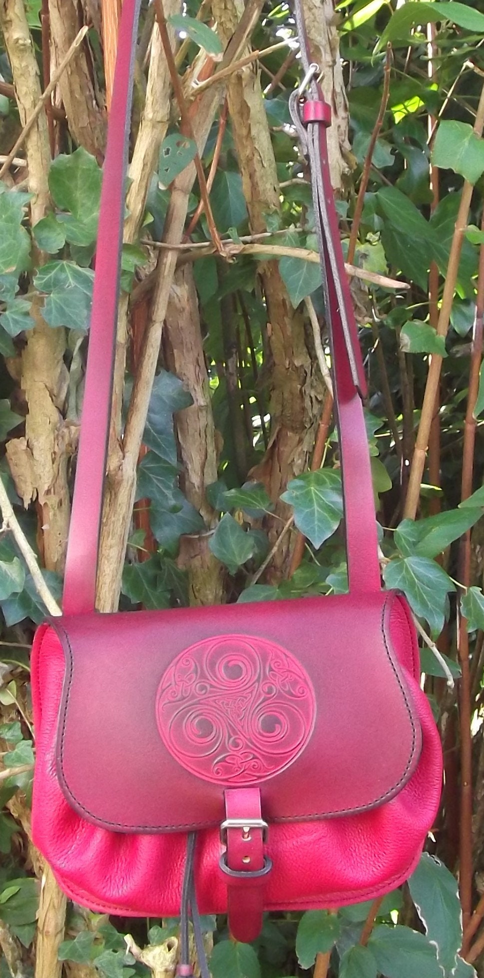Leather Crossbody Bag, Triskell Design , Colour "red"on Photo (16 ...