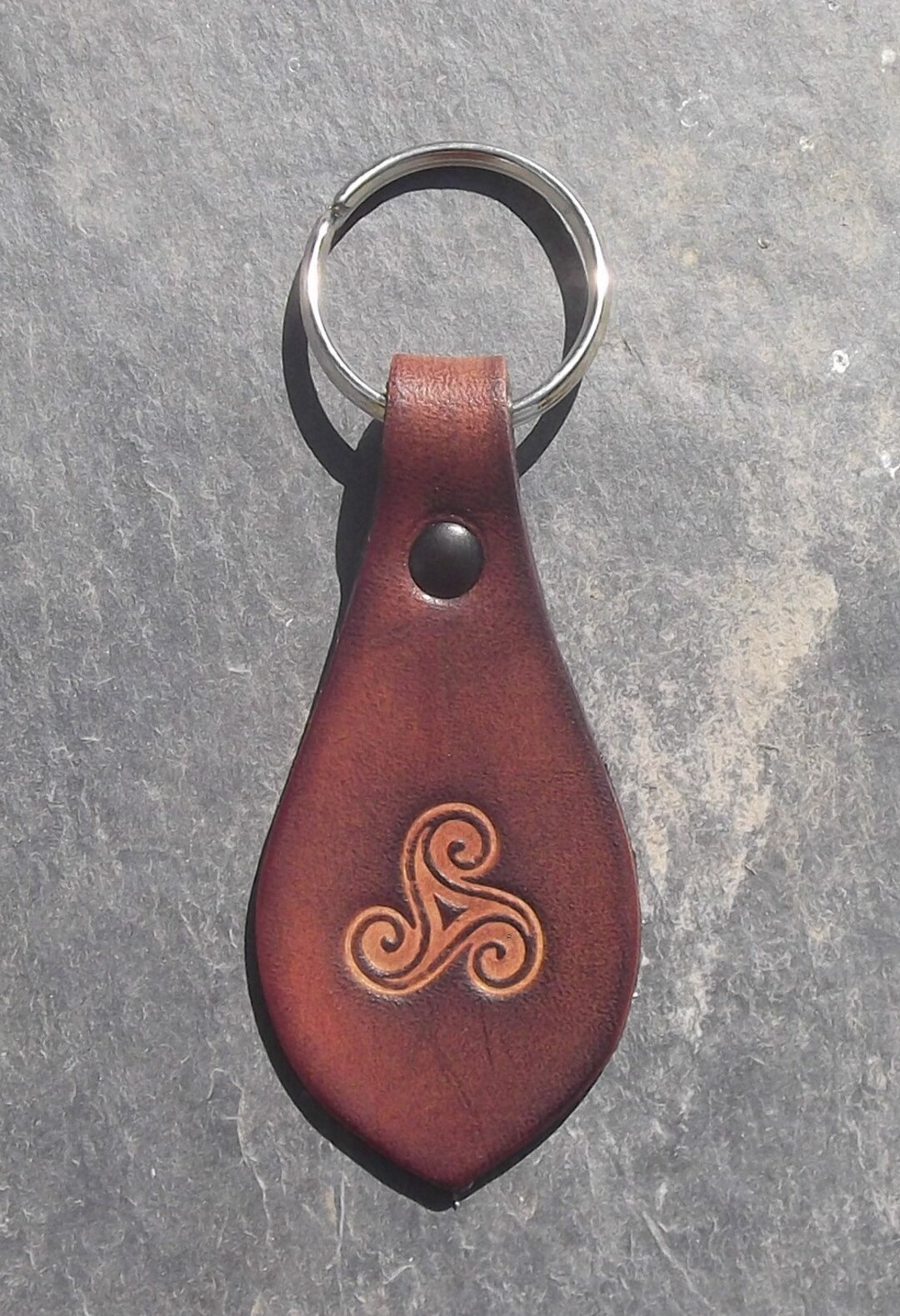 Leather Key Ring , Celtic Design Triskell , 16 Colours Available - Etsy
