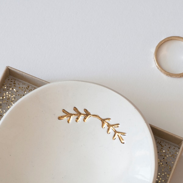 Ceramic Jewelry Dish - Etsy