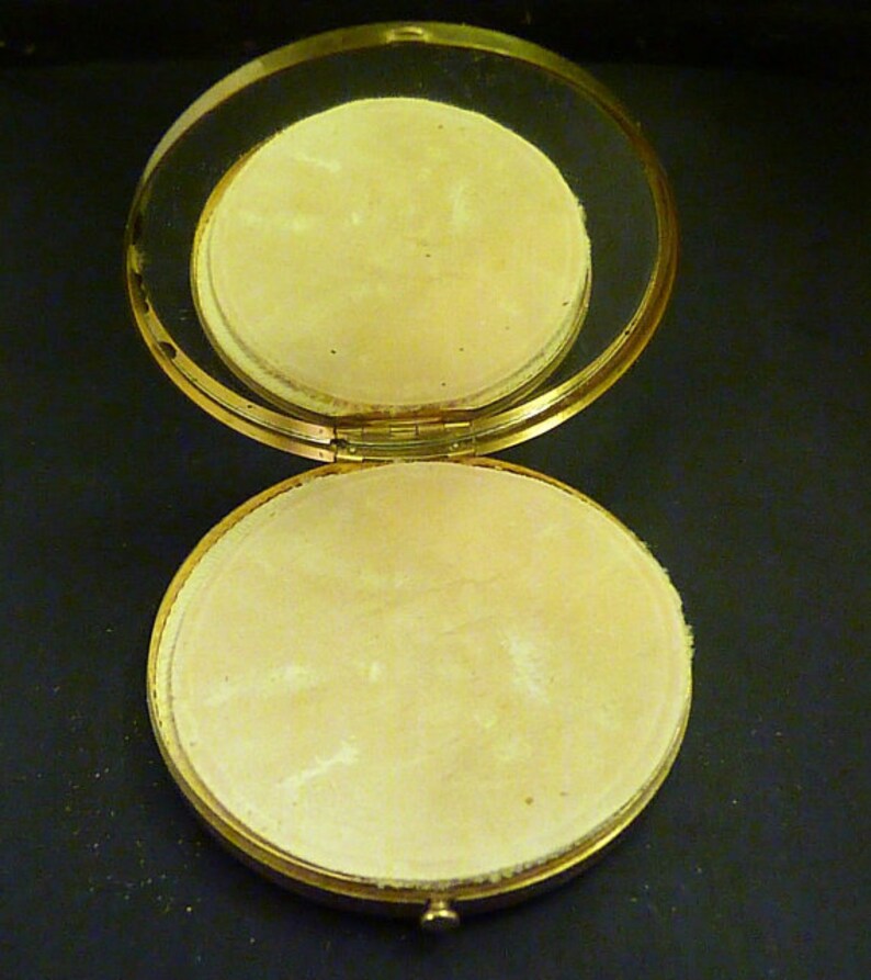 Vintage Compacts Romantic Themed Powder Compact - Etsy