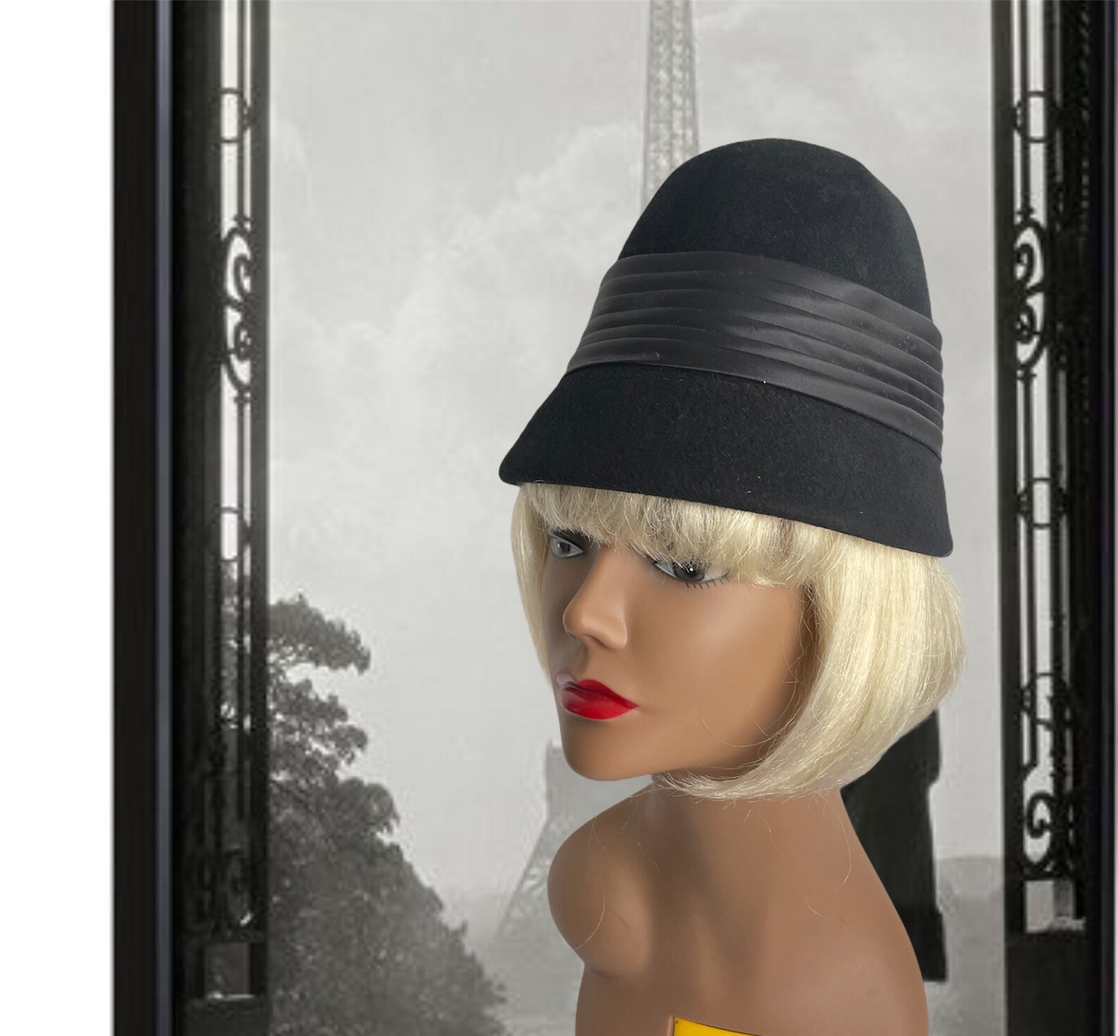 Vintage 1960s Beehive Hat Black Felt with a Satin Band | Etsy