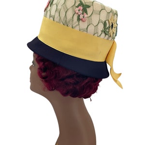 Vintage 1960s Hat, Straw Hat With Netting Overlay and Floral Appliques ...