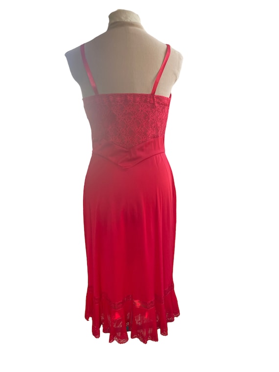 Vintage 1960s Red Lingerie, Shadowline Full Slip with… - Gem