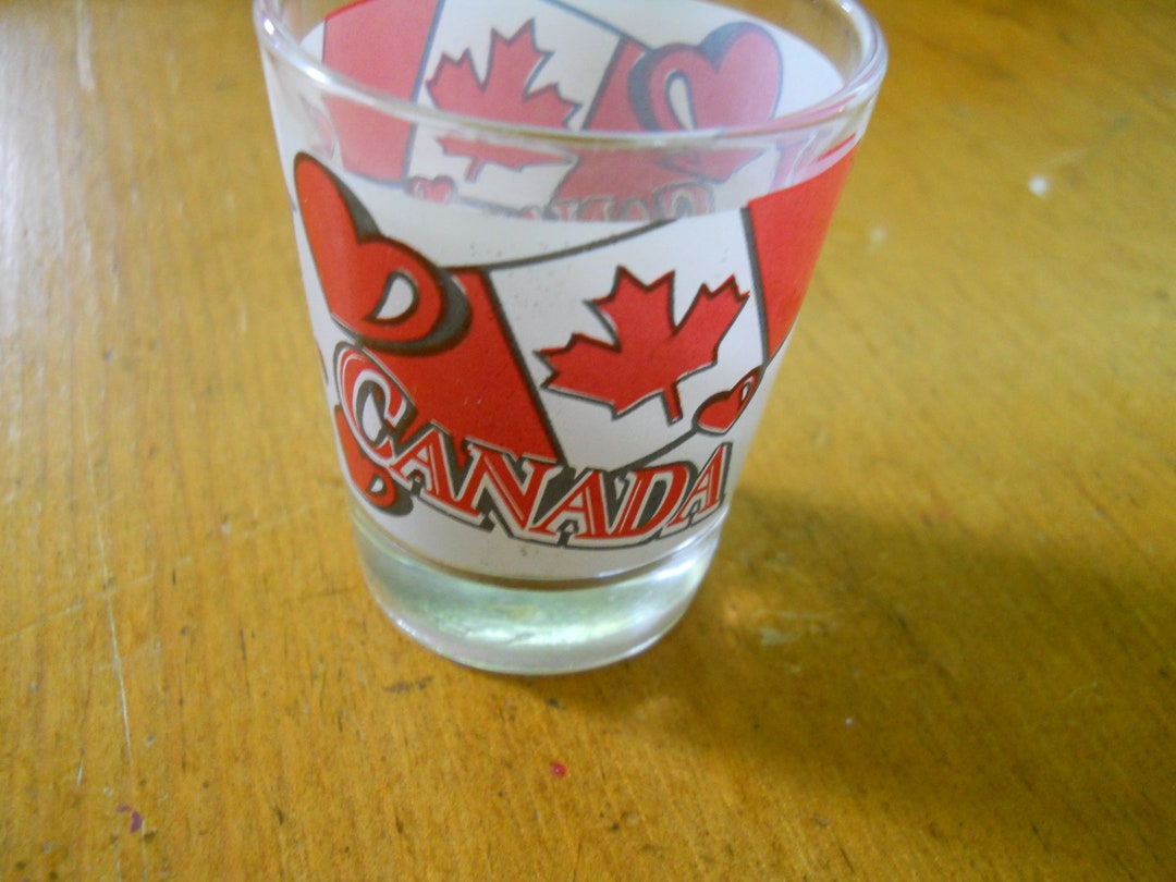 Vintage Souvenir Single Shot Glass Shotglass Canada Red Black White ...