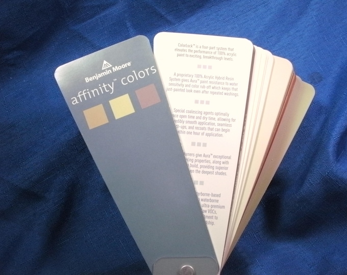 Benjamin Moore Paint Sample Book Fan Style 144 Colors 6.5" X 2.75 ...