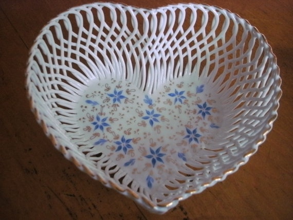 Vintage Porcelain Basket Weave Bowl Heart Shaped Made in | Etsy