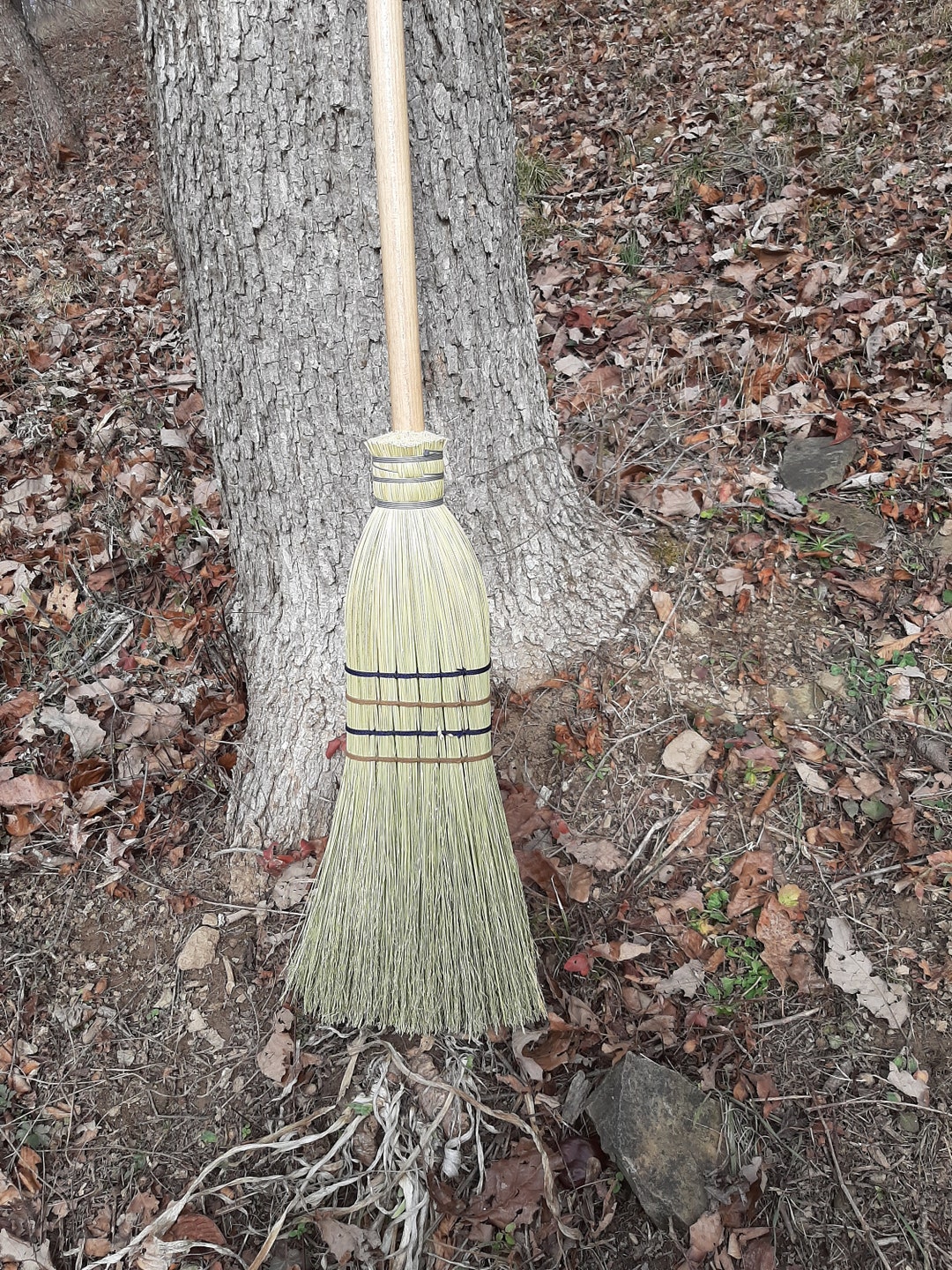 Medium Shaker Kitchen Sweeping Broom. - Etsy