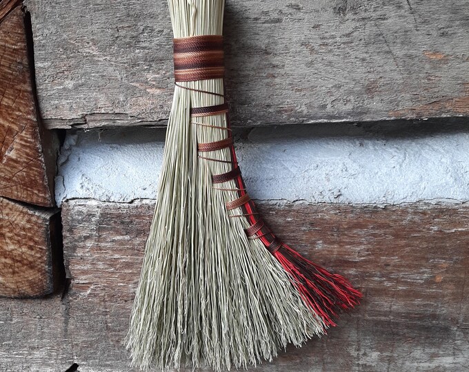 Shaker Kitchen Sweeping Broom. - Etsy