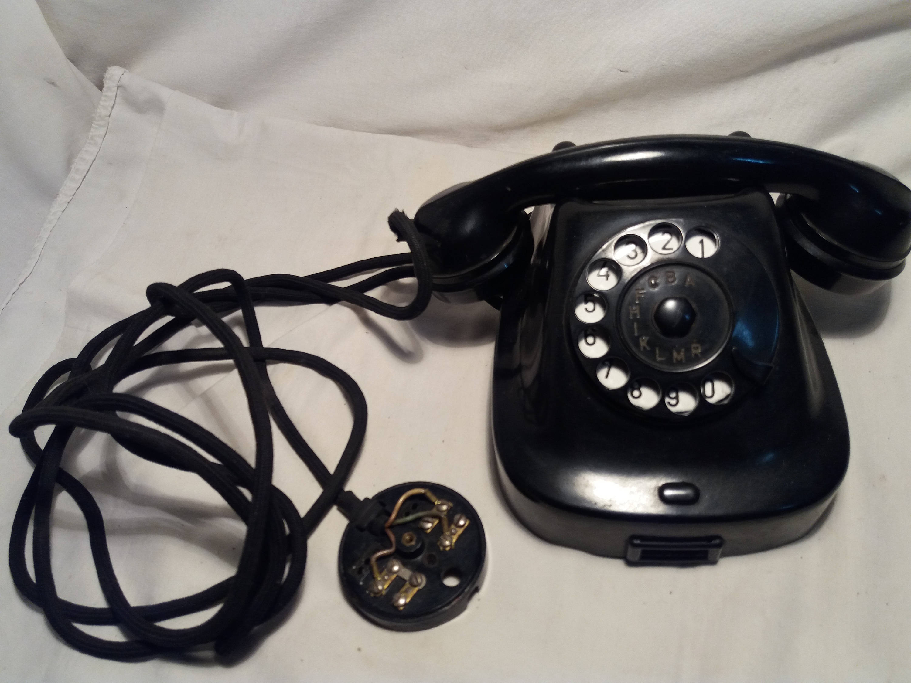 Vintage 1962's Black Bakelite Phone | Etsy