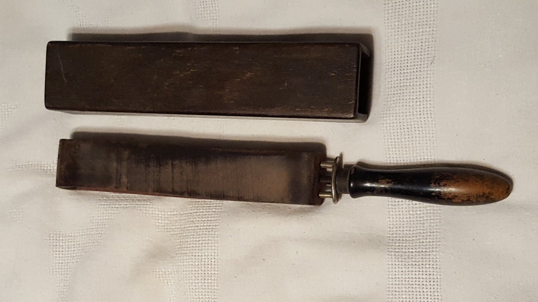 Vintage 1950's Leather Whetstone for Razors in Original Wooden Box - Etsy