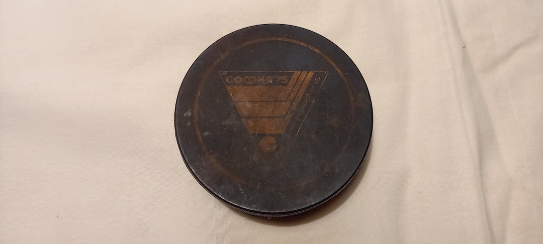 Vintage Hockey Puck,,world Hockey Championship/ Group C / - SOFIA 75's ...
