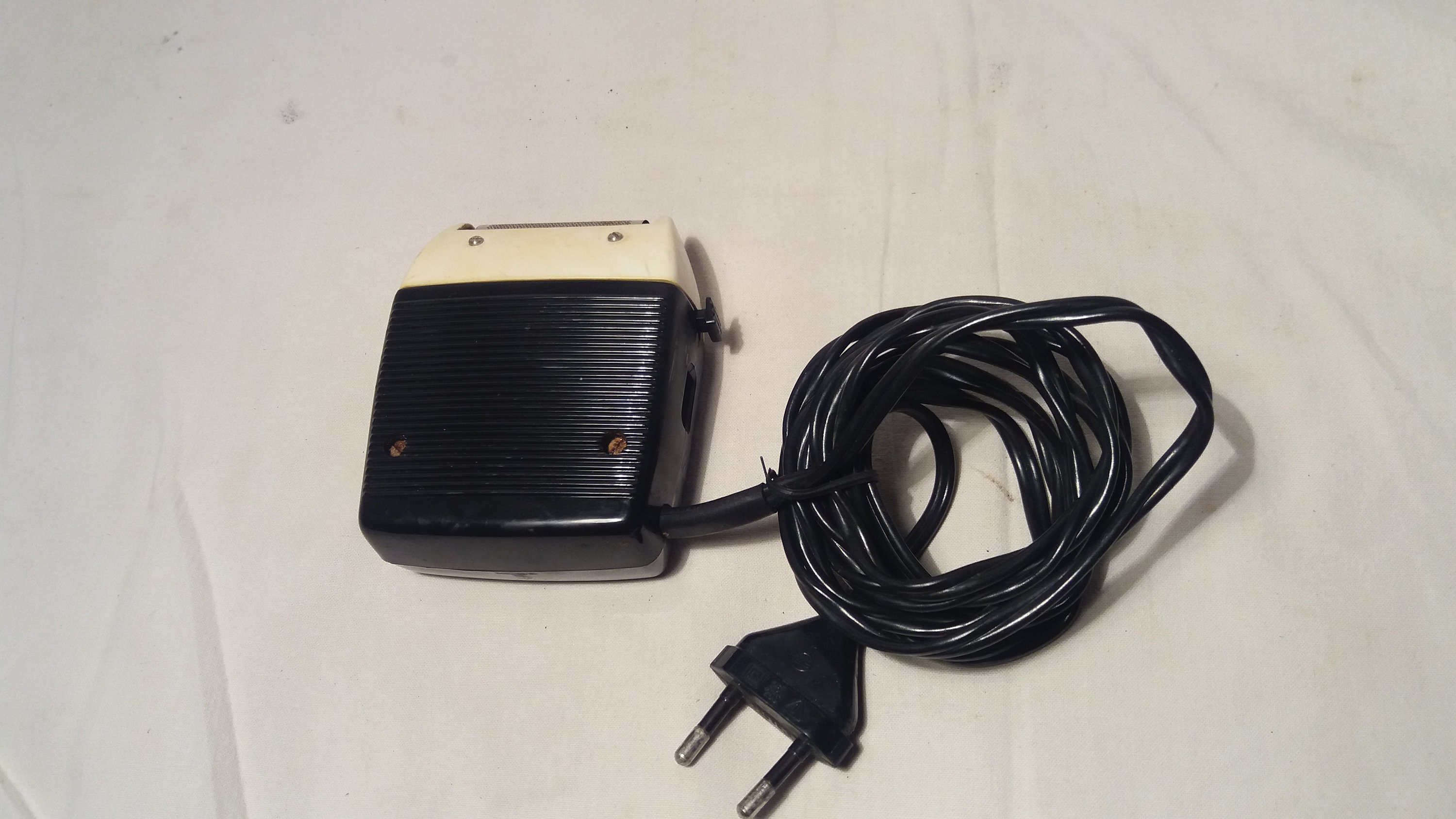 Vintage Electric Shaver.Brand: BEBO SHER DDR | Etsy