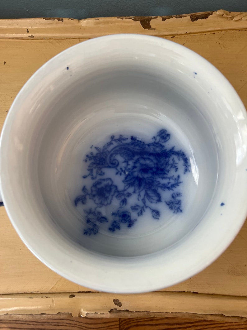 Victorian Flow Blue Porcelain Chamber Pot - Etsy
