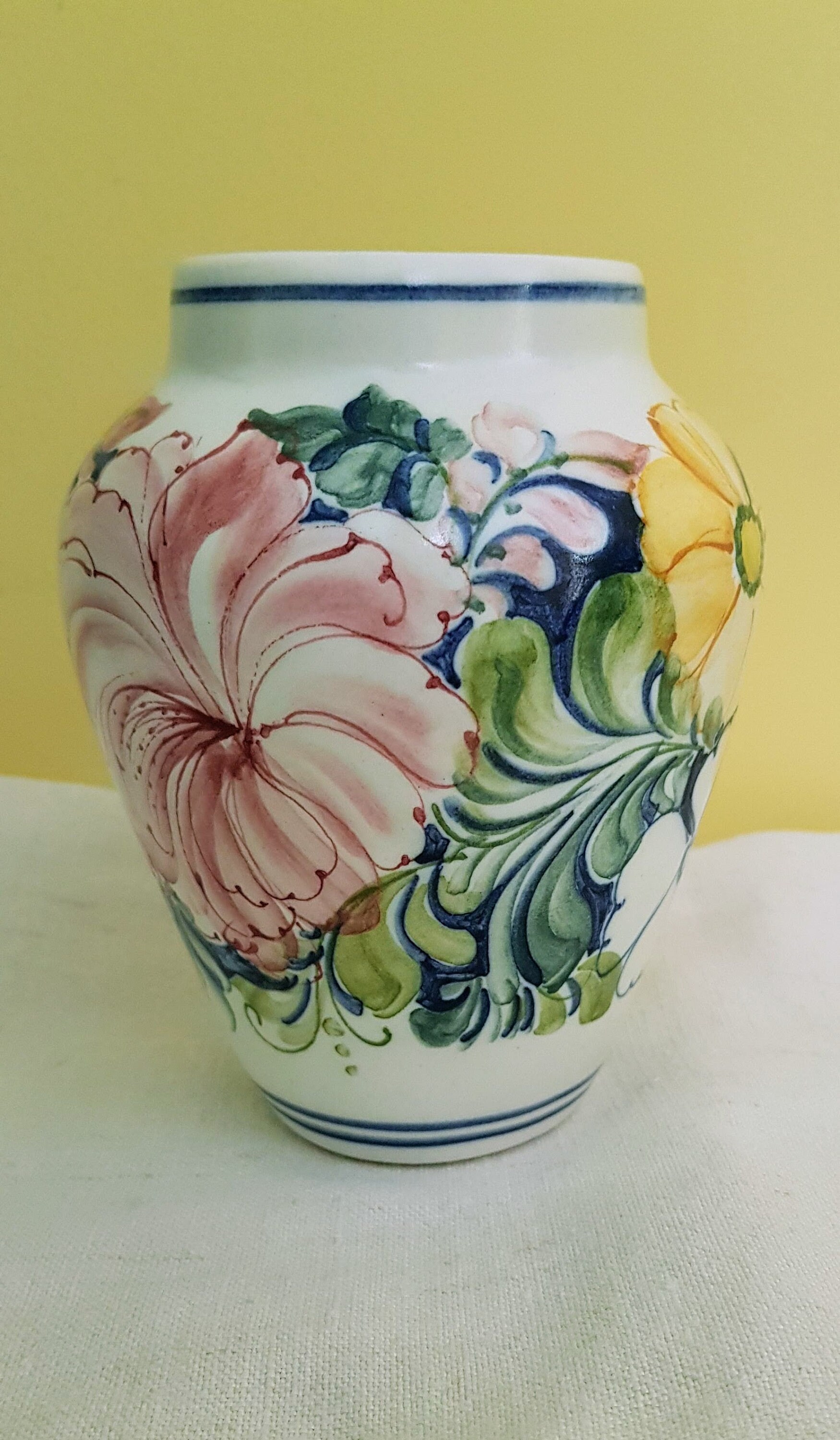 C.mallorca Felanitx Studio Pottery Vase - Etsy UK