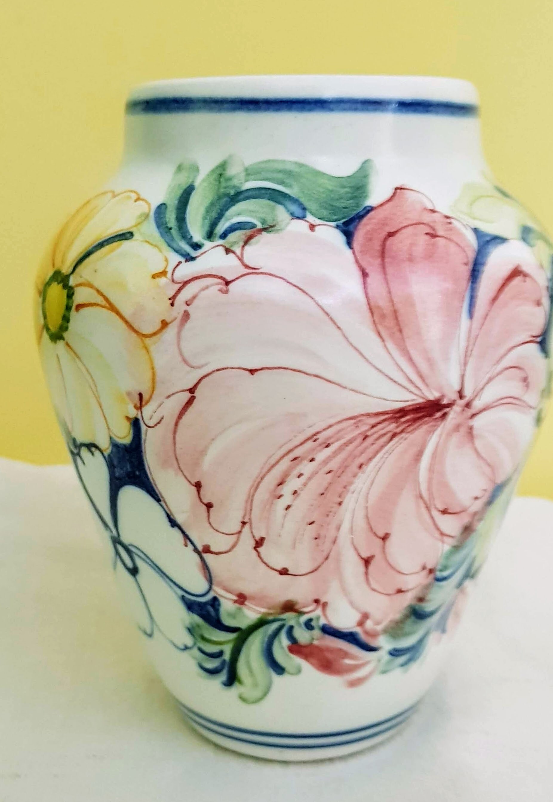C.mallorca Felanitx Studio Pottery Vase - Etsy UK