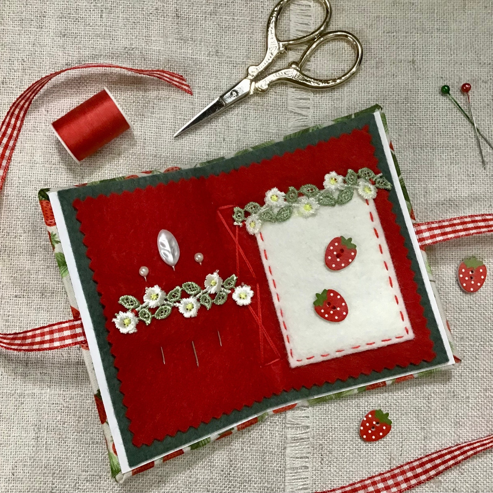 Strawberry Needle Case With Scissor Pocket / Handmade Needle Book - Etsy