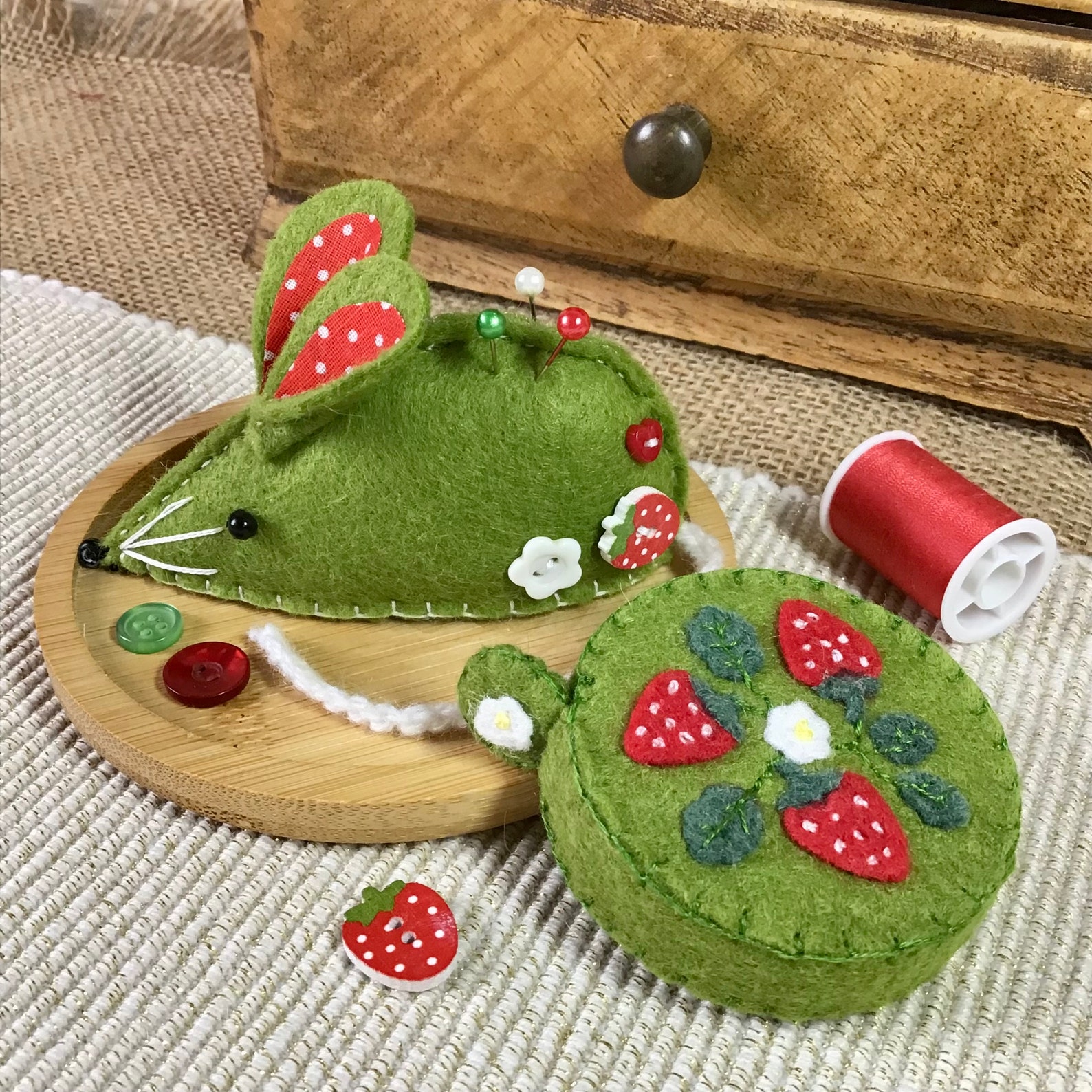 Strawberry Mouse Pincushion / Hand Sewn Felt Mouse + Matching Tape ...