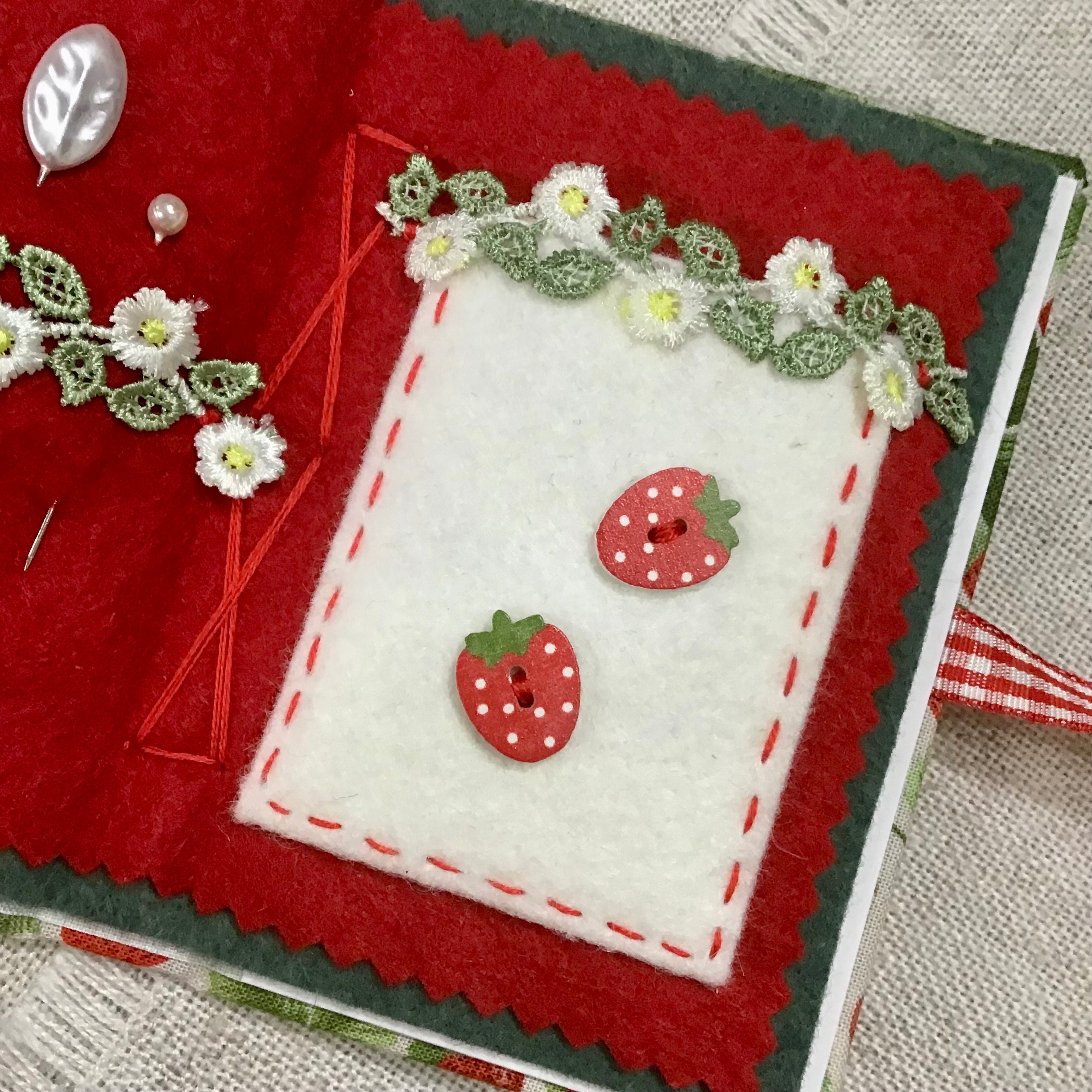 Strawberry Needle Case With Scissor Pocket / Handmade Needle Book - Etsy