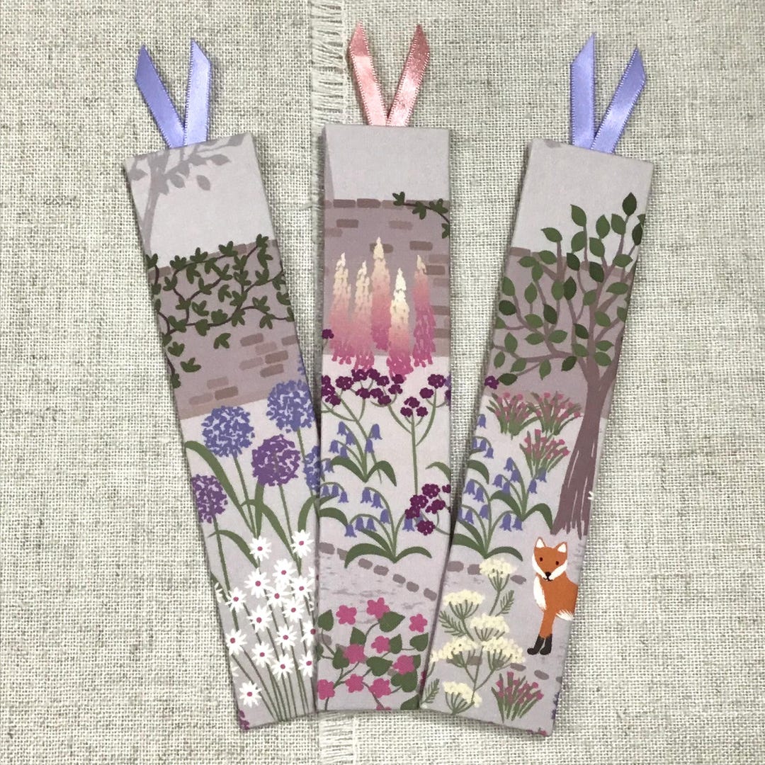 Cottage Garden Bookmarks / Handmade Fabric Bookmarks - Etsy