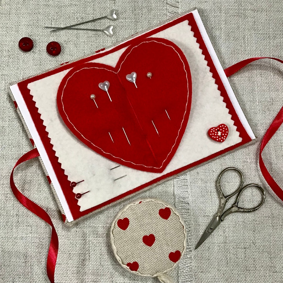 Handmade Needle Book / Heart Fabric Needle Case - Etsy