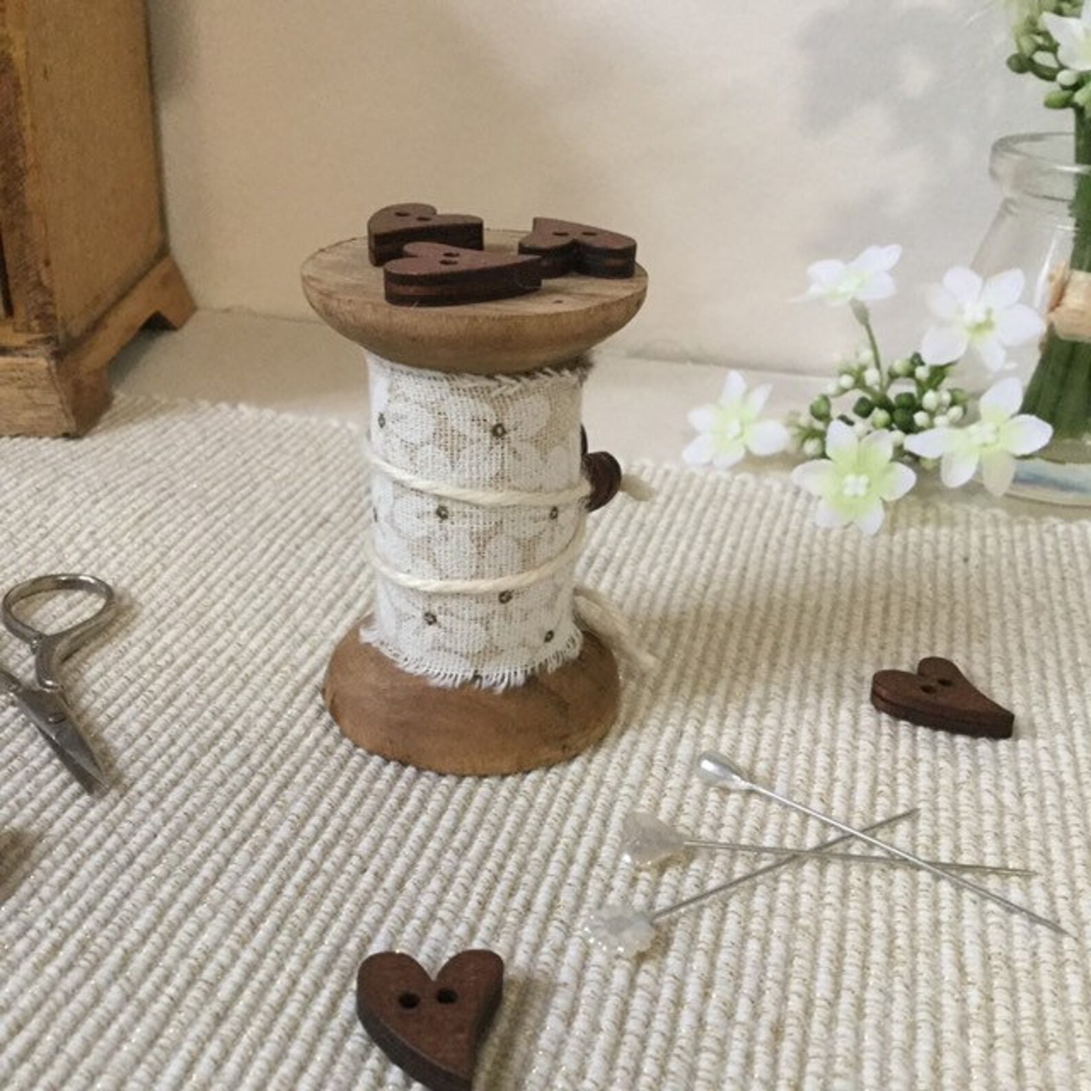 Cotton Reel Scissor Holder With Scissors / Rustic Heart Design - Etsy