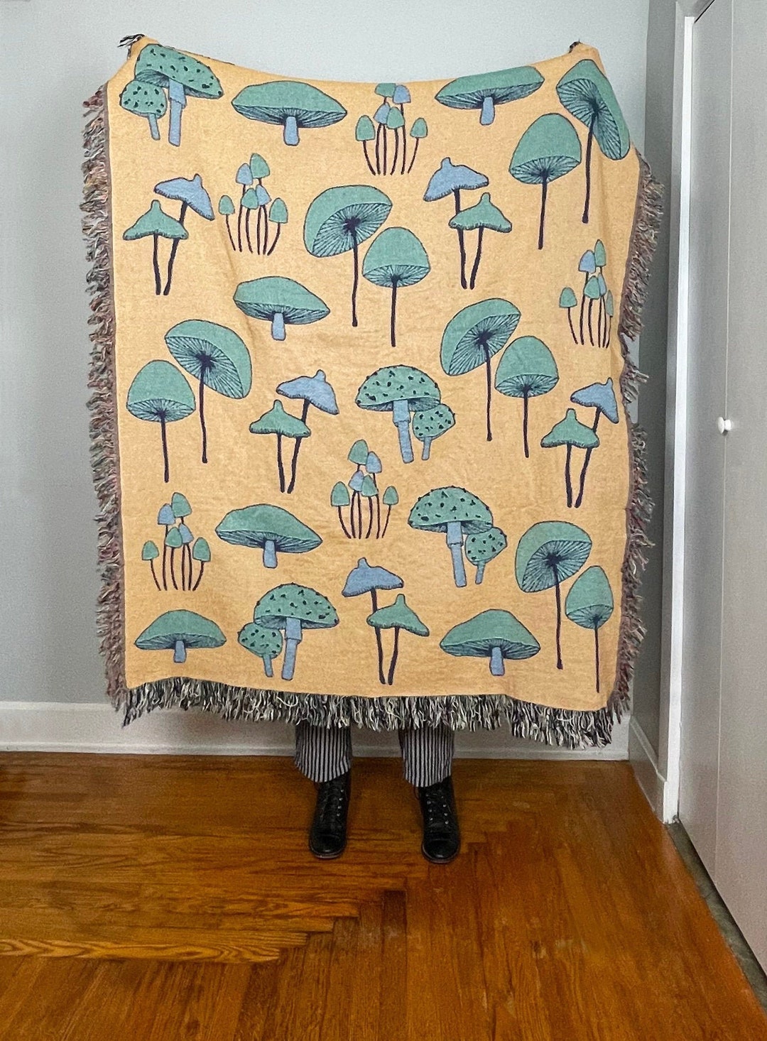 Retro Mushroom Woven Throw Blanket, Fungi Pattern, 60's 70's Groovy ...