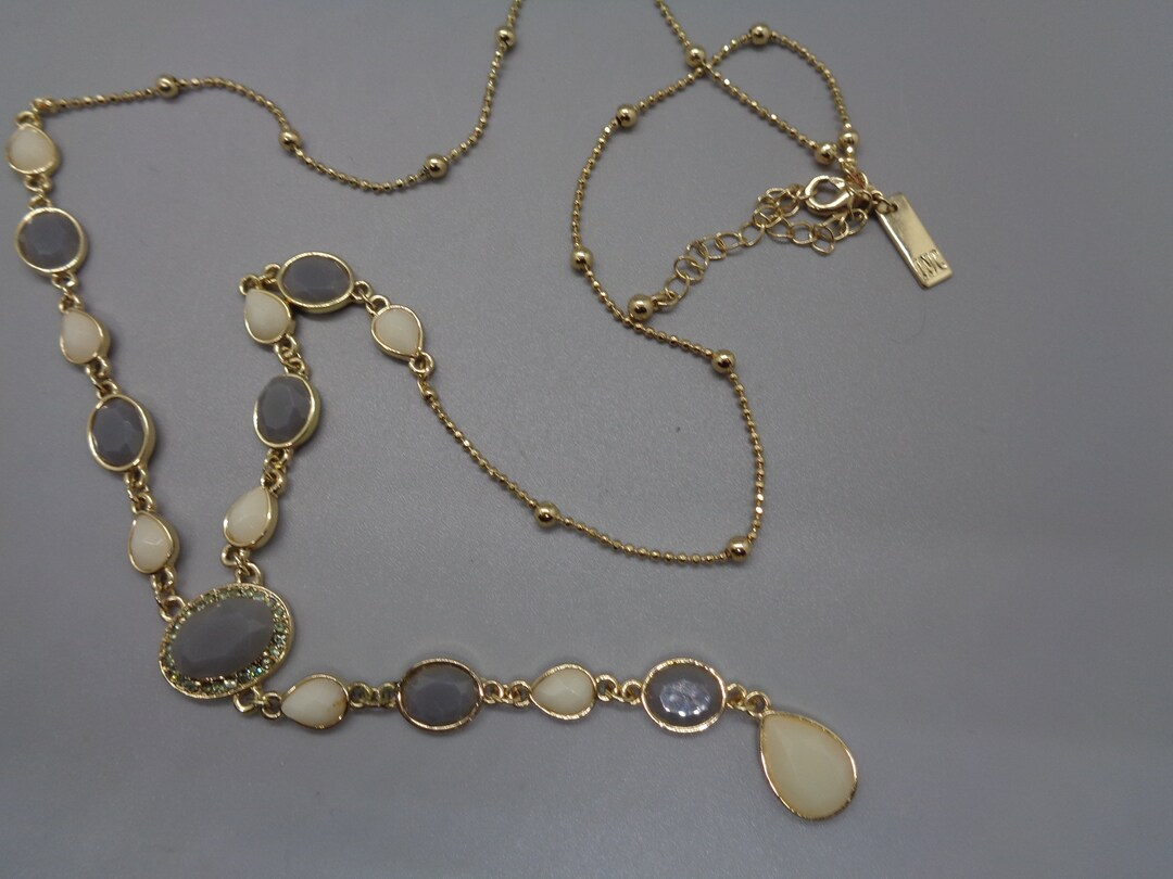 Vintage INC Jewelry Gold Chain Necklace 30 Inch With Gray, Cream ...