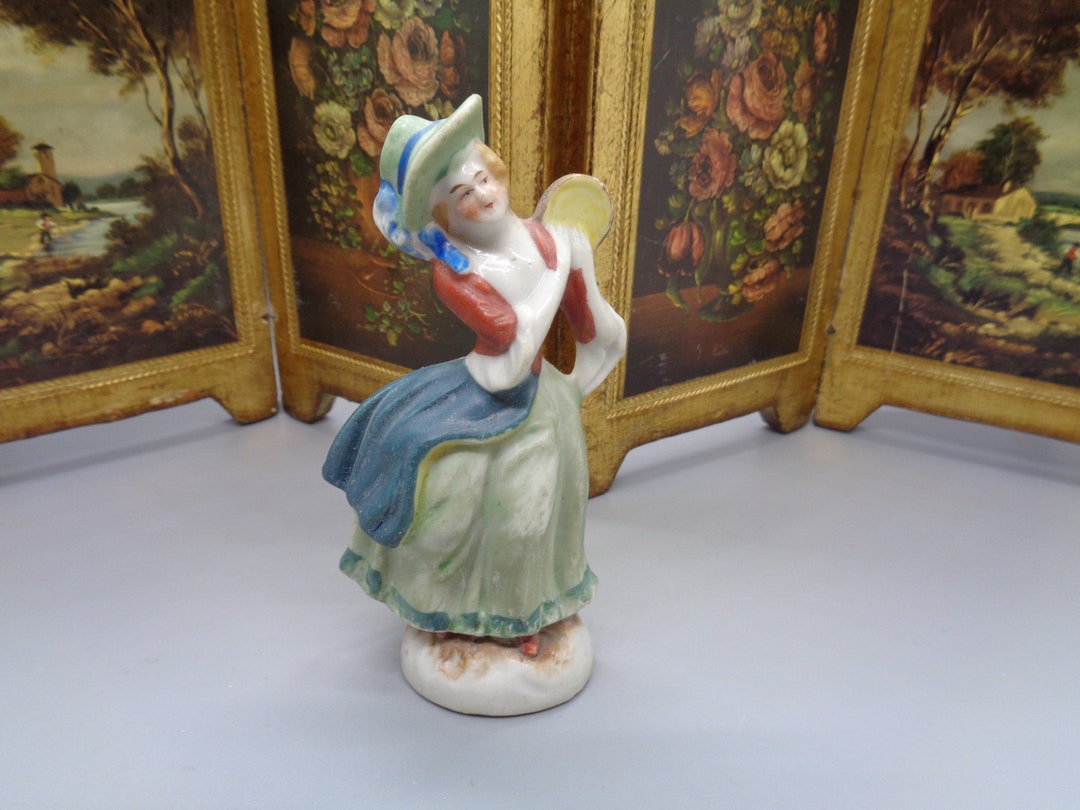 Vintage Occupied Japan Figurines, Hand Painted 18th Century Gentlewoman ...