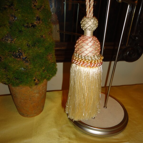 French Key Tassel - Etsy