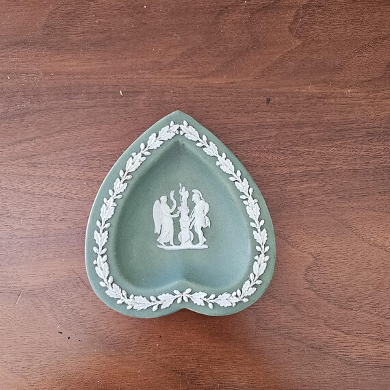 Wedgwood Spade Plate Green Trinket Dish England - Gem