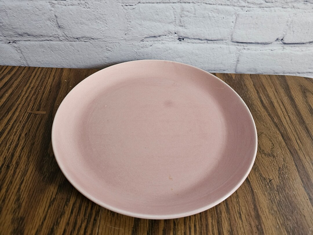 Cavitt Shaw WS George Ranchero Pink Pastel Dinner Plate, USA Mid ...