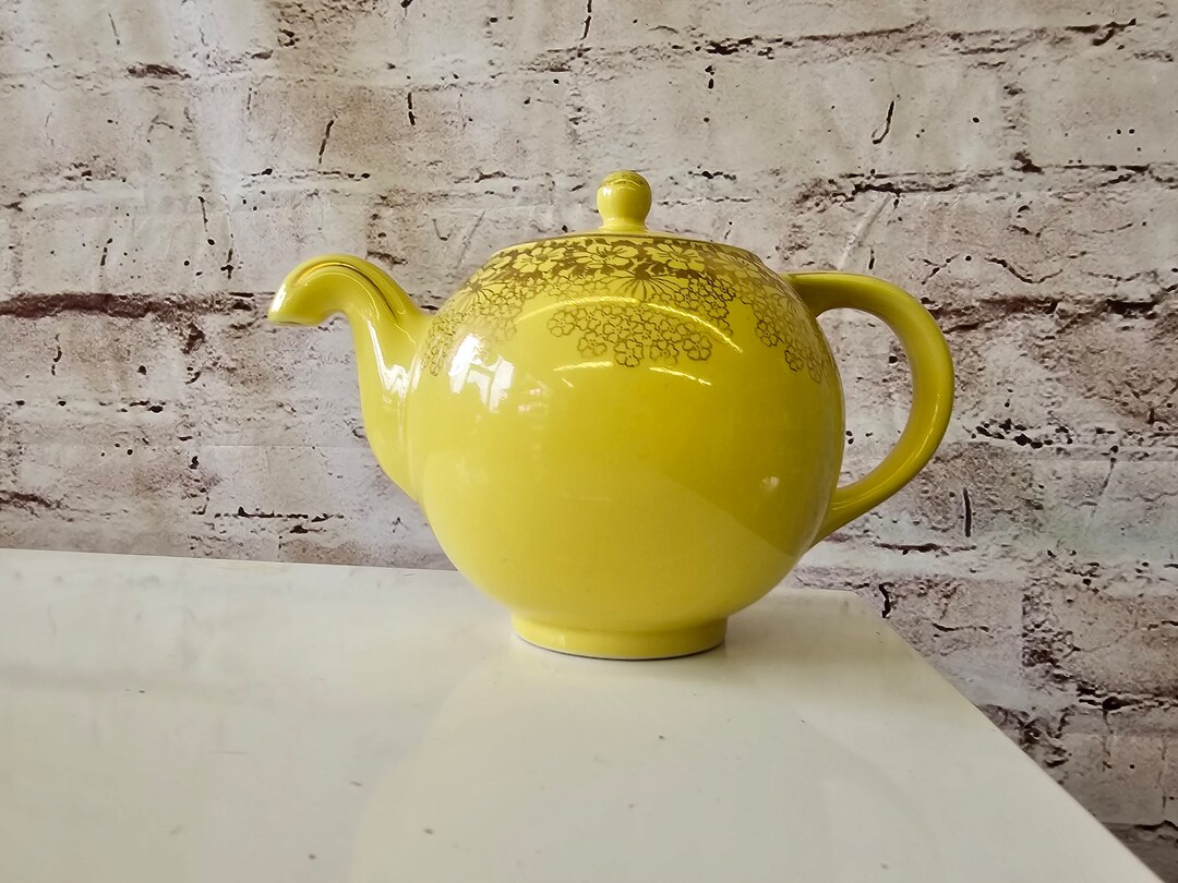 Hall Yellow Teapot, Hall 6 Cup Teapot, Vintage Teakettle - Etsy
