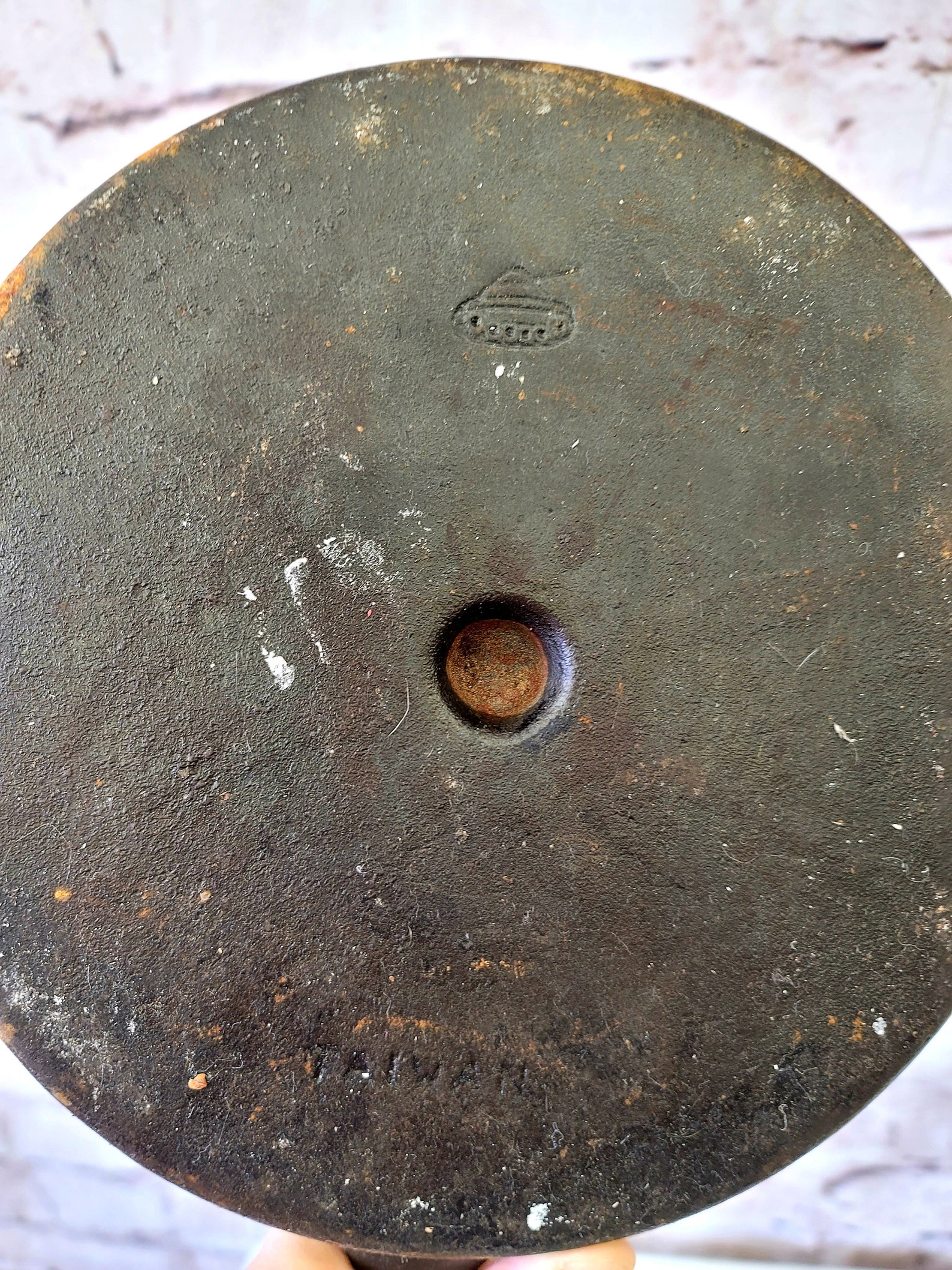 Vintage Corn Bread Cast Iron Skillet, Made in Taiwan Stamped W Tank - Etsy