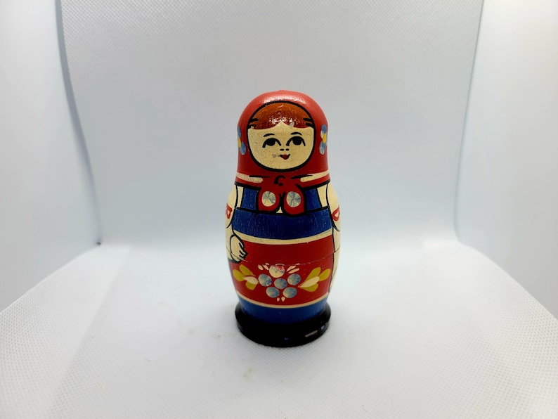 Vintage Wooden Nesting Dolls - Etsy