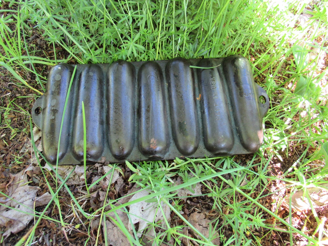 Vintage Cast Iron Baking Pan Oven Cornbread Corncob Shape Corn - Etsy