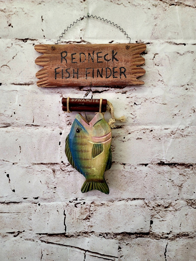Redneck Fish Finder Wood Wall Decor - Etsy