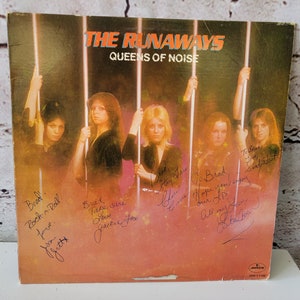 The Runaways / Queens of Noise Signed LP Vinyl Record - Etsy