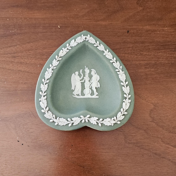 Wedgwood Spade Plate Green Trinket Dish England - Gem
