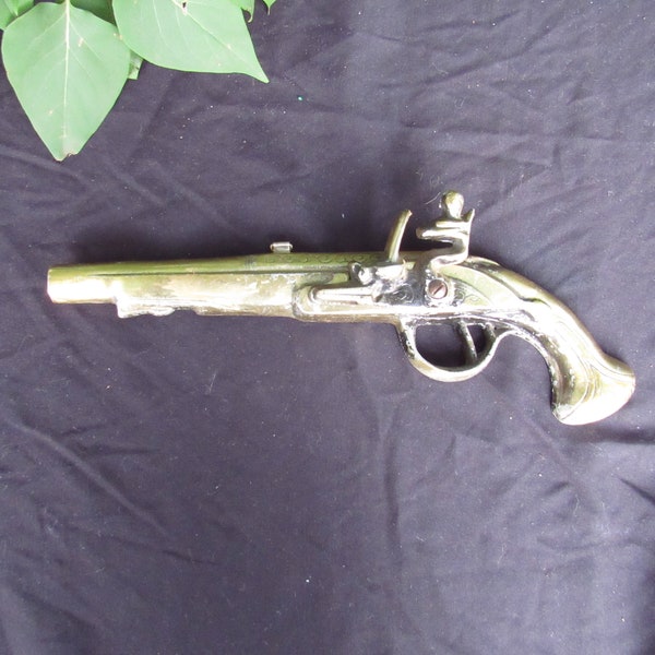 Flintlock Wall Decor - Etsy