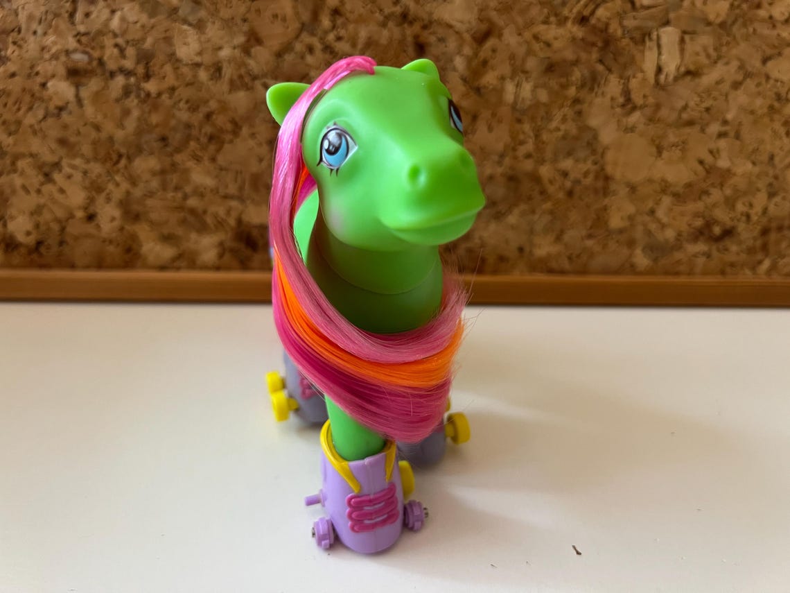 MLP G1 ‘hip Hop Rollerskate’ | My Little Pony | Vintage Pastel Ponies ...